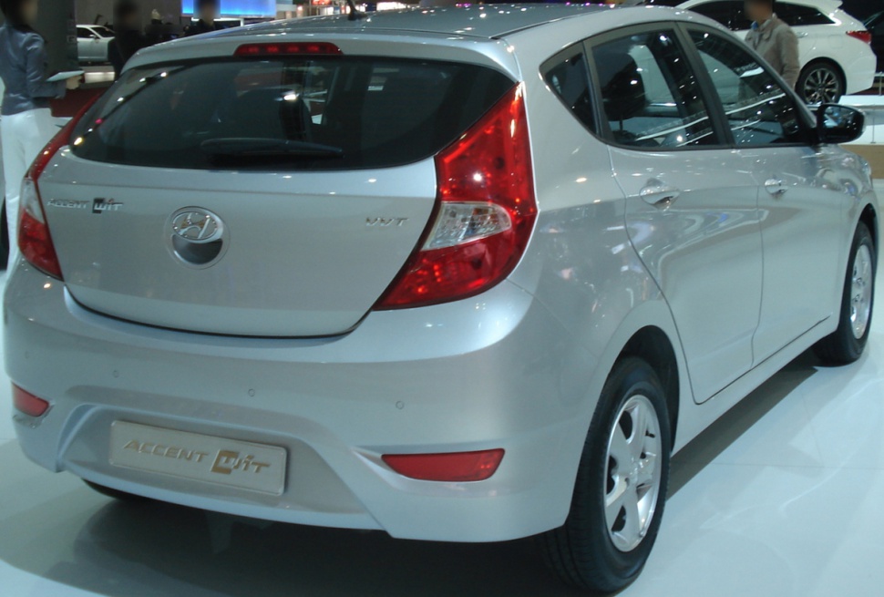 Hyundai Solaris technical specifications and fuel economy